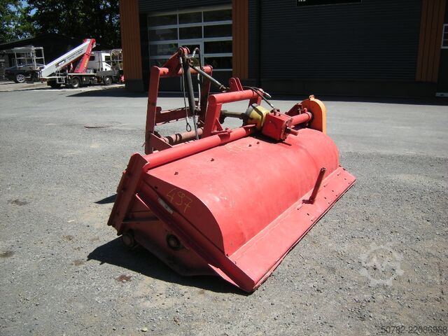 Druge
[div] Dücker Anbau Mulcher für Unimog oder Traktor