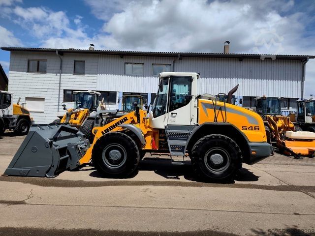 Utovarivač na točkovima
LIEBHERR L 546 kein 538 550 524 Super Maschine ö-Vollauss