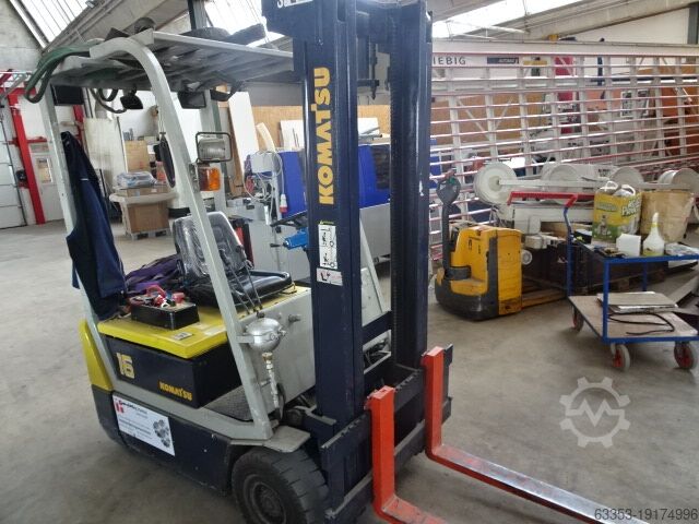 Viljuљkar
Komatsu FB16M2E