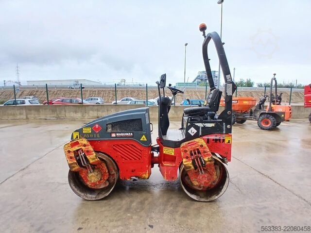 Roler
BOMAG BW120AD4