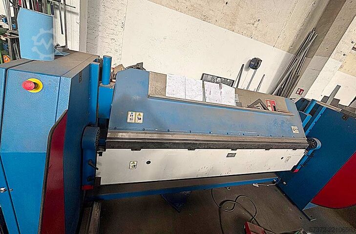 Mašina za savijanje lima
Metallkraft MSBM 2520/35 Pro