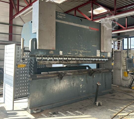 ЦNЦ Pritisnite kočniцe
DURMA AD-R 40400, 4 Achsen+ CNC Bombierung