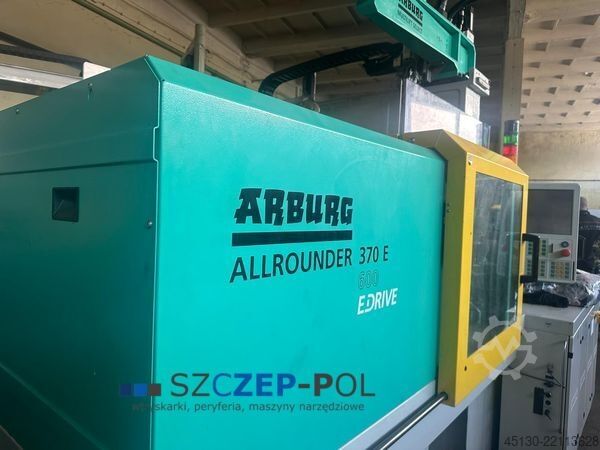 Mašina za brizganje plastike
Arburg 370E 600-170