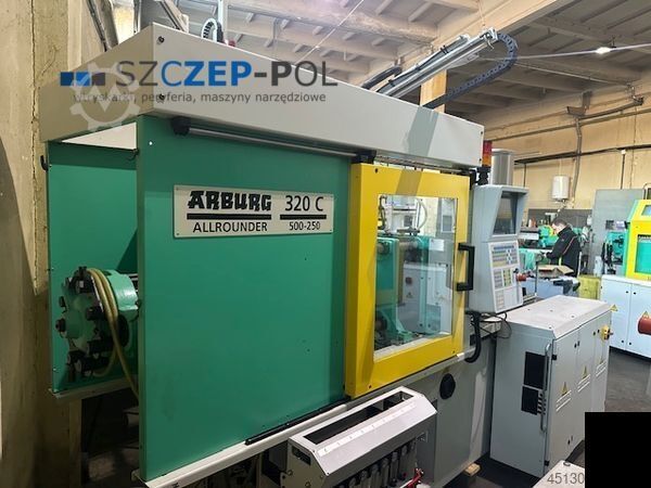 Mašina za brizganje plastike
Arburg 320C 500-250