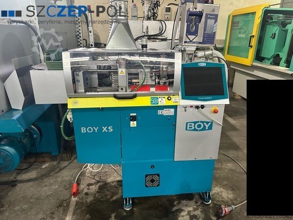 Mašina za brizganje plastike
Boy XS