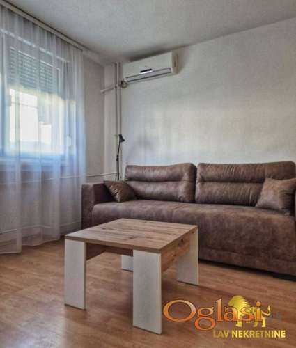 NOVI SAD - CENTAR - 25.00 m2