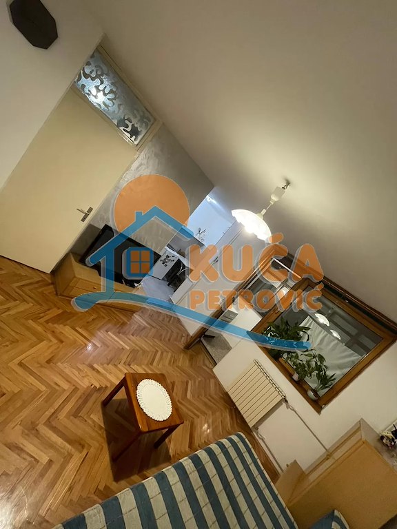 Jednosoban stan, 40 m2, Duvanište, Vizantijski bulevar ID: i-016702