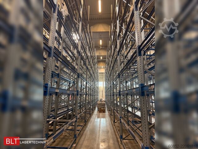 Teški industrijski regal, industrijski regal, visoki regal
SSI Schäfer PR600 – 14,10 lfm, Höhe 4,9m Boden + 2 Ebenen | Fachlast bis 3500 kg
