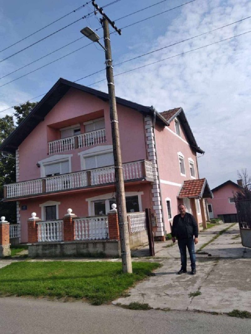 MENJAO BIH
