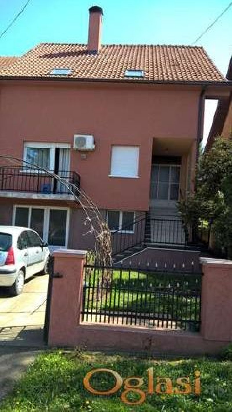 Kuća 233 m2 Kovačićevo Smederevo