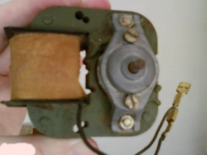 Elektromotor marke Magnohrom Kraljevo. Radi na 220