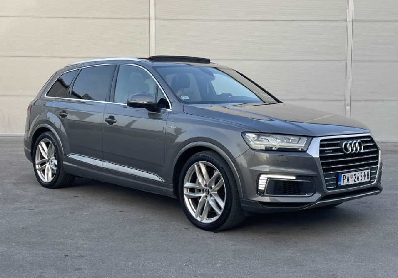 Audi Q7 e tron 2016 god hibrid dizel/struja