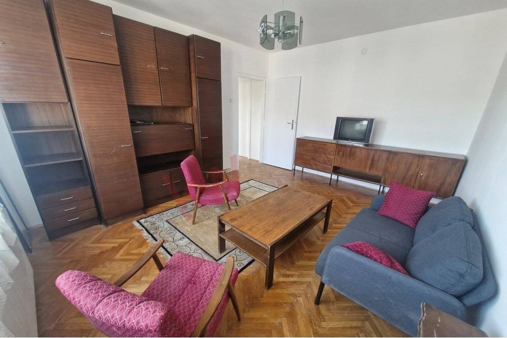 Dvosobni stan Bulevar Despota Stefana, Beograd