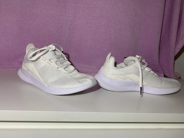 Patike Nike ženske broj 40