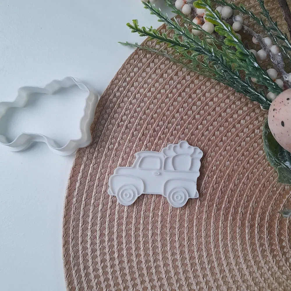 KREATIVNI SLATKIŠI Modla za kolače i ukrase Kamion, 8 cm, Bela