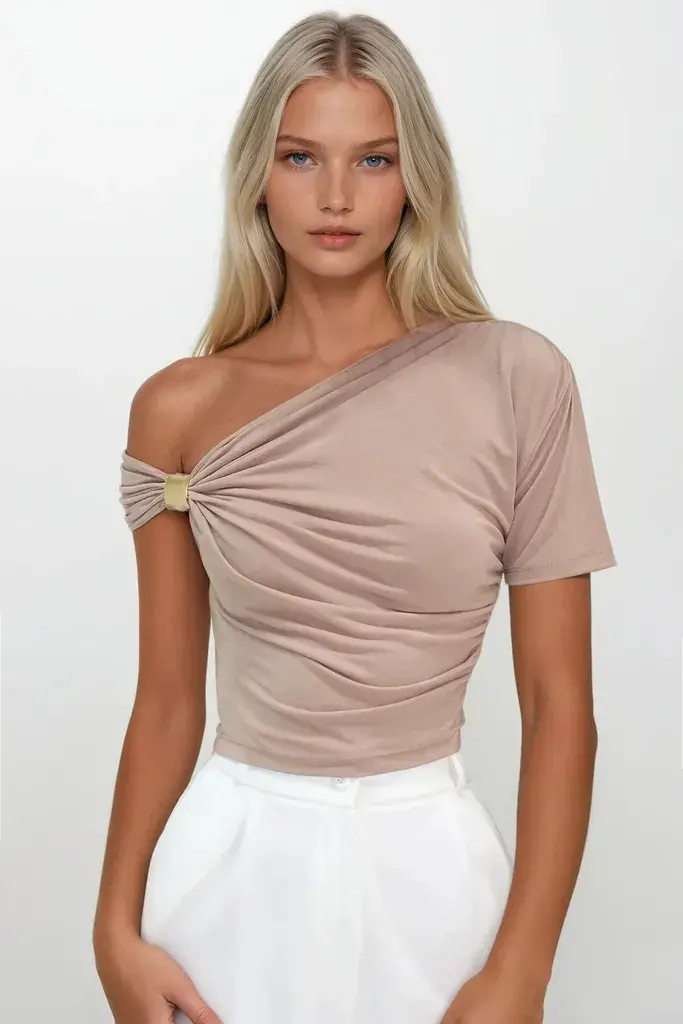 Trend Alacati Stili Ženska bluza kratkih rukava Alc-X13894, Brod izrez, Bež