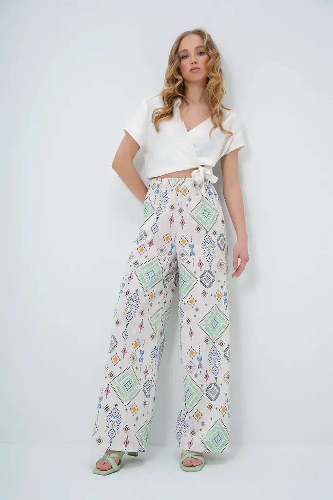 Trend Alacati Stili Ženske pantalone Alc-X13631, Široke nogavice, Šarene