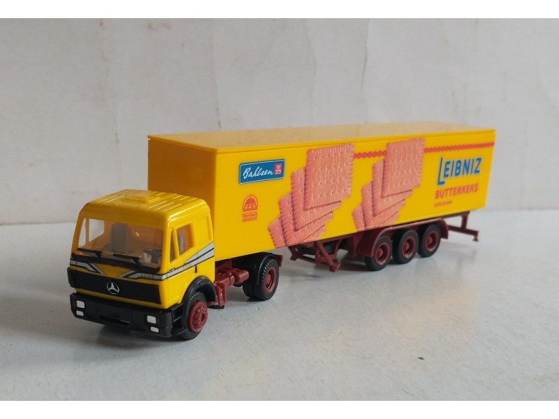 auto kamion Herpa MERCEDES-Benz SK