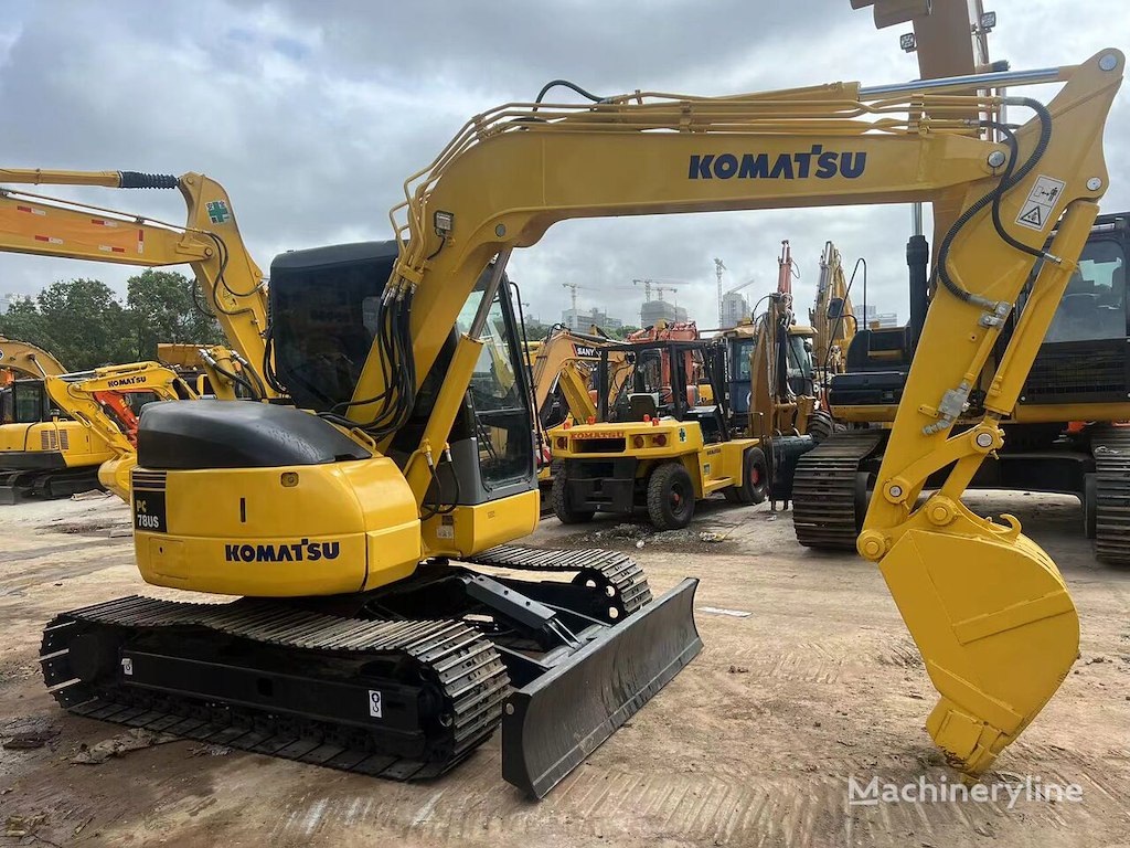 Komatsu PC78US bager guseničar