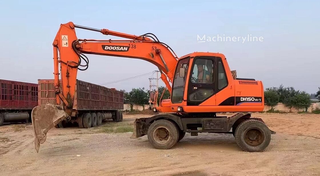 Doosan DH150 bager točkaš