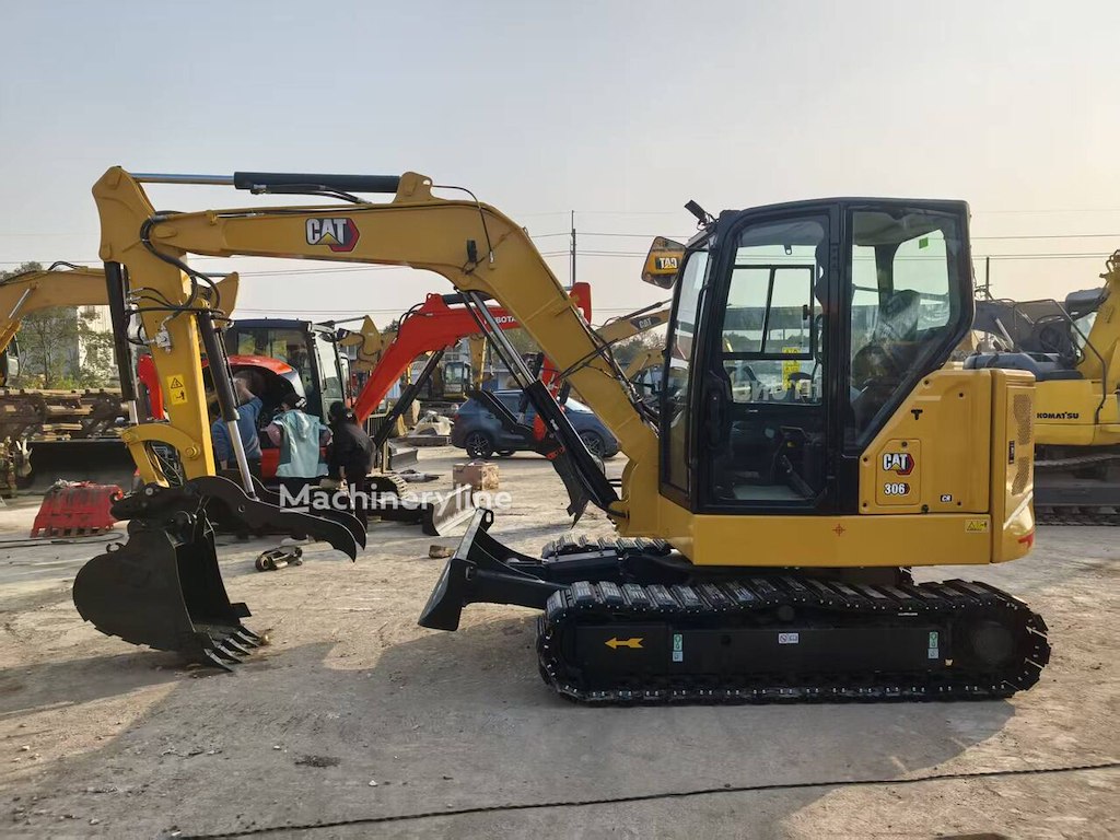 Caterpillar 306 midi bager