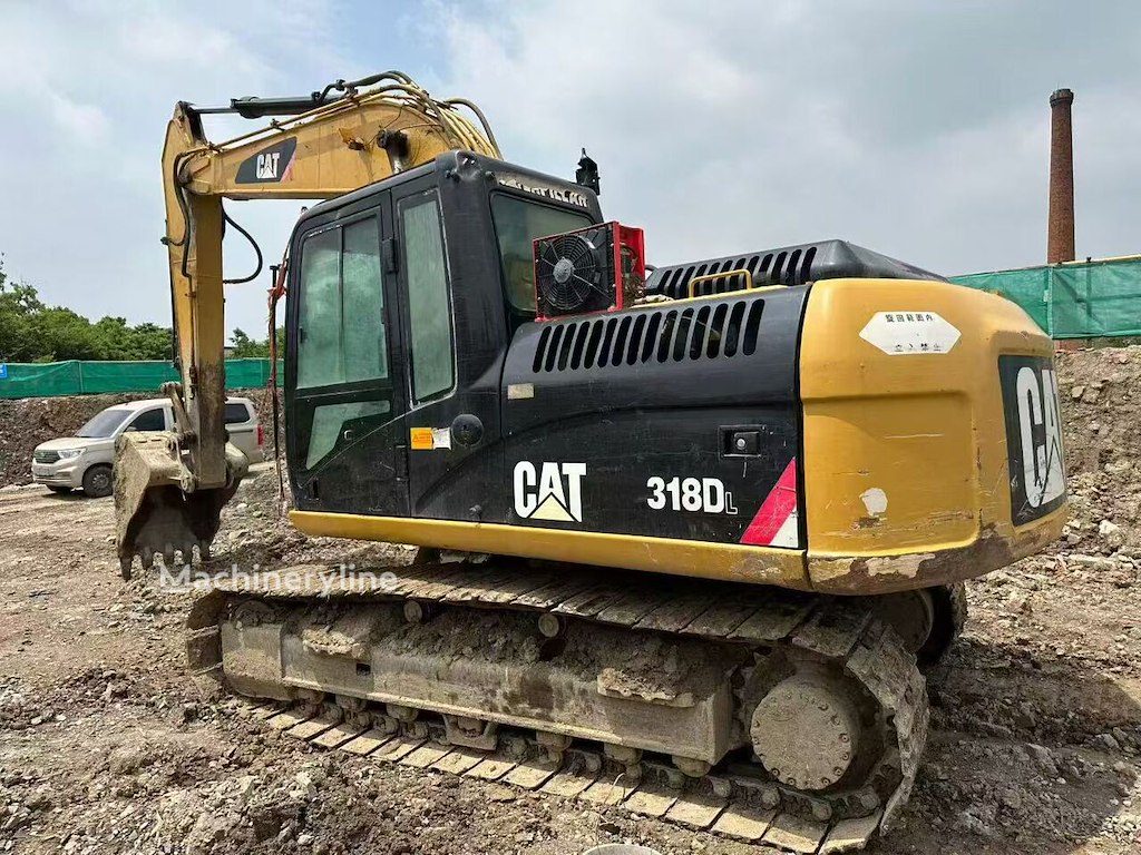 Caterpillar 318DL bager guseničar