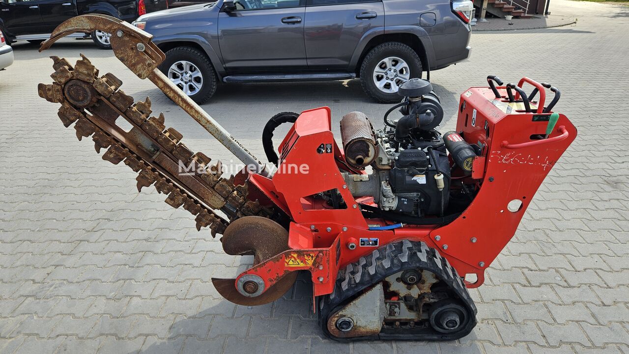 Ditch-Witch C24X rovokopač