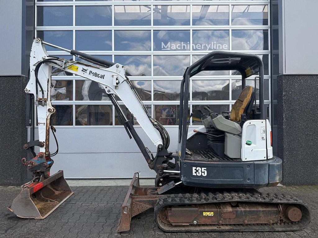 Bobcat E35 mini bager