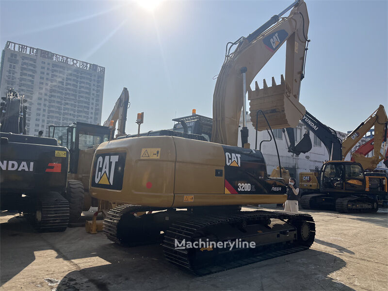 Caterpillar 320D bager guseničar