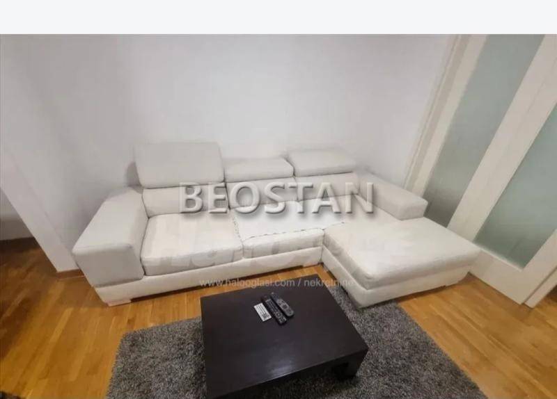 Trosobni stan Đorđa Stanojevića, Belvil, Beograd