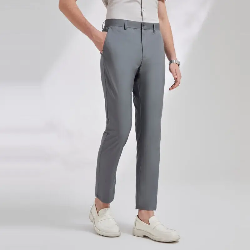 Younger Muške pantalone, Sive