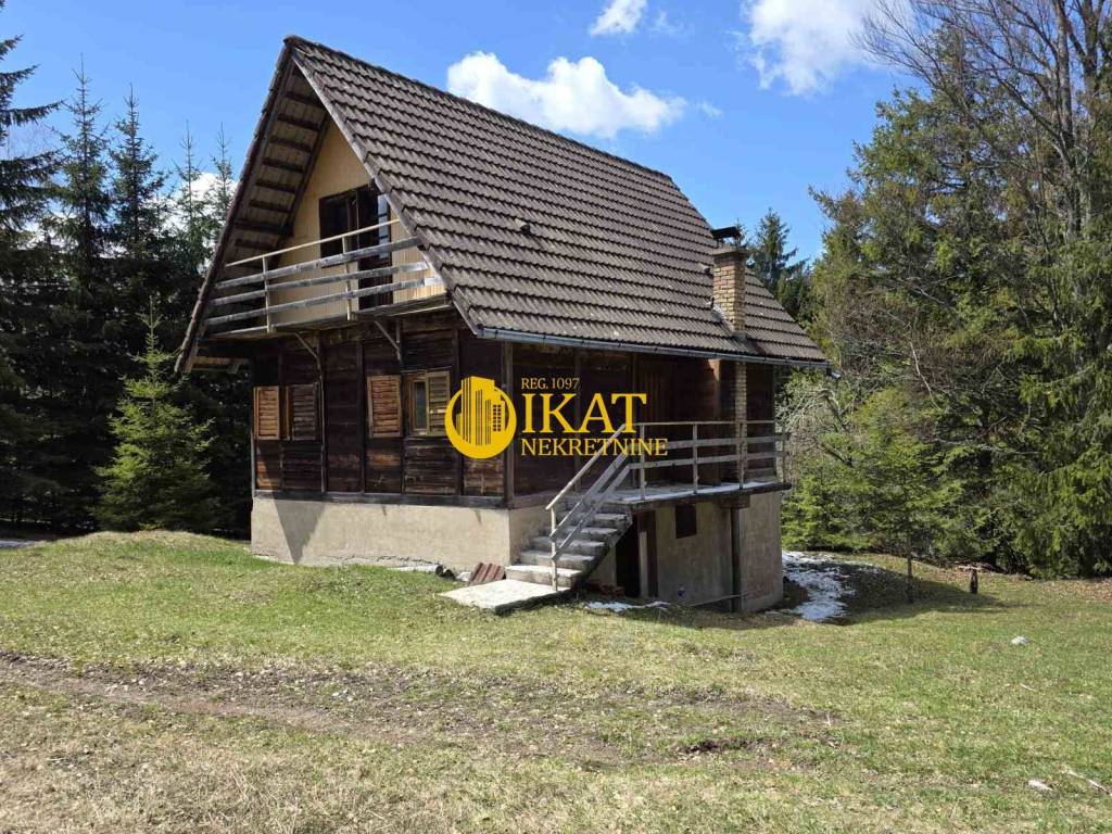 Samostalna porodična vila 135 m², Stara Pazova