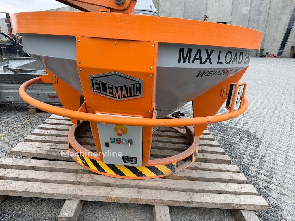 Prodaje se Elematic Betongtobb kantu za beton na aukciji
