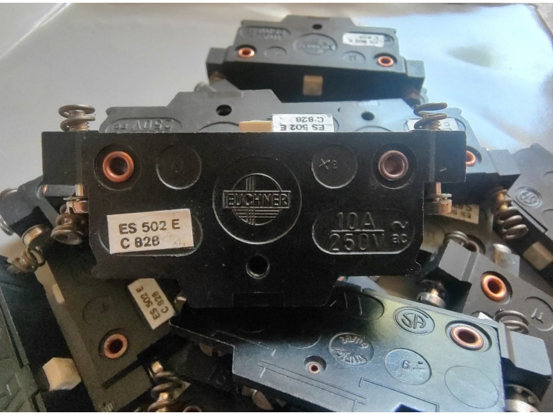 Euchner ES 502E mikro prekidac 10A 250V Nekorisceno 16k