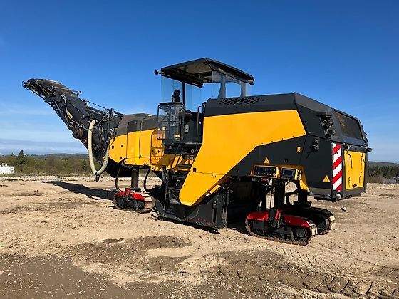 BOMAG BM 2000/65 glodalica za asfalt