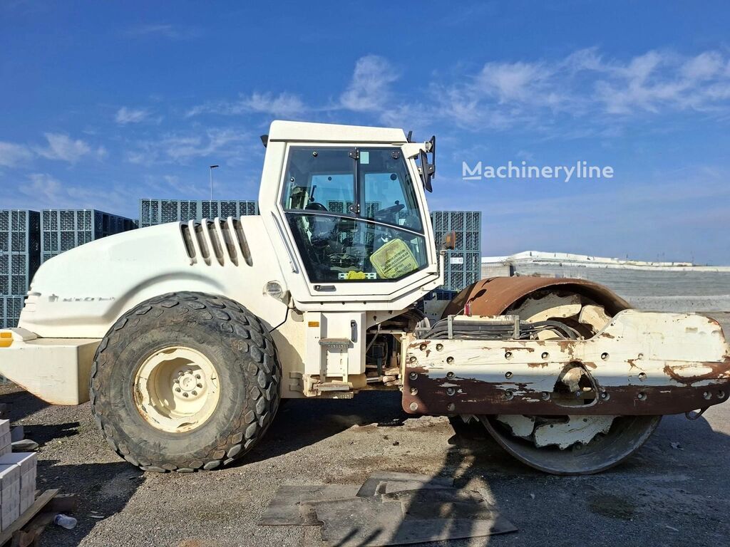 Hamm 3518 / AC valjak za asfalt