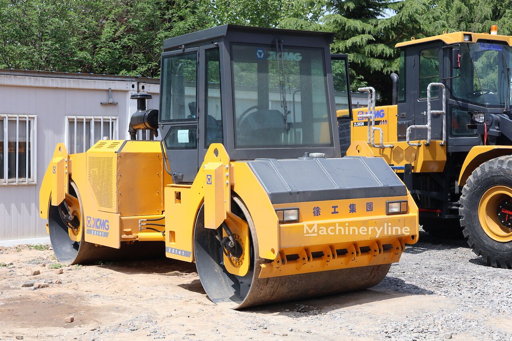 XCMG XS141 valjak za asfalt