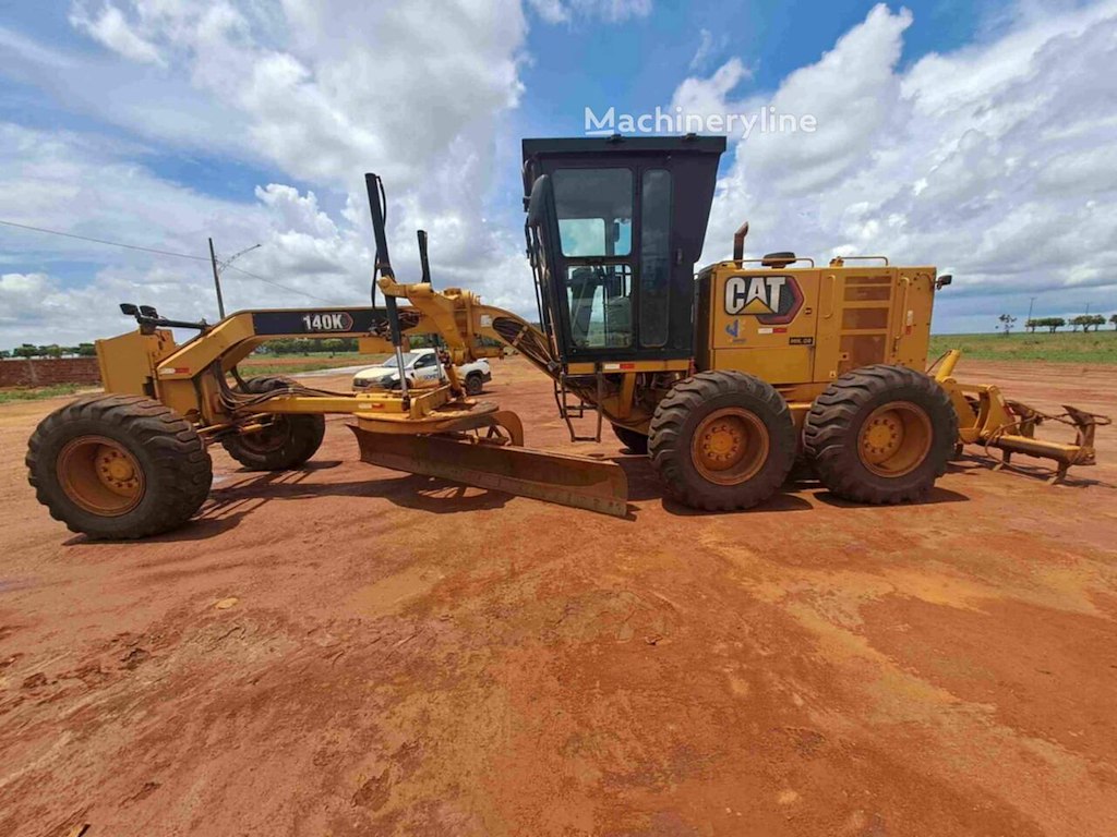 Caterpillar 140K grejder