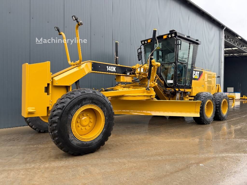 Caterpillar 140K grejder