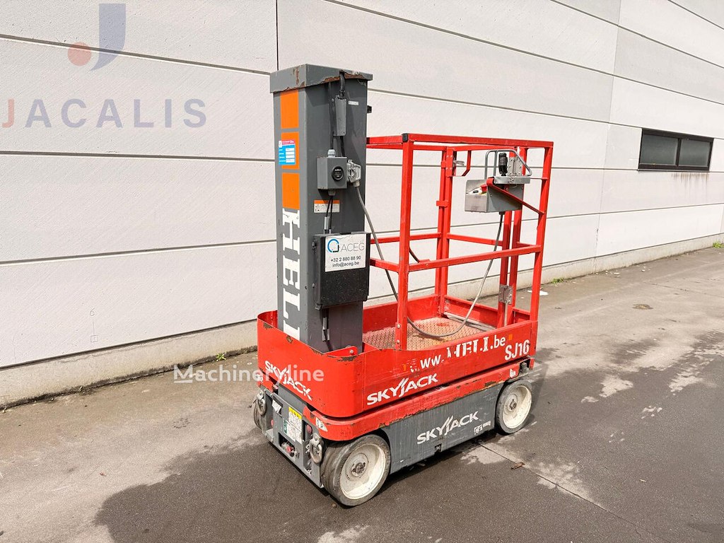 Skyjack SJ16 teleskopska dizalica