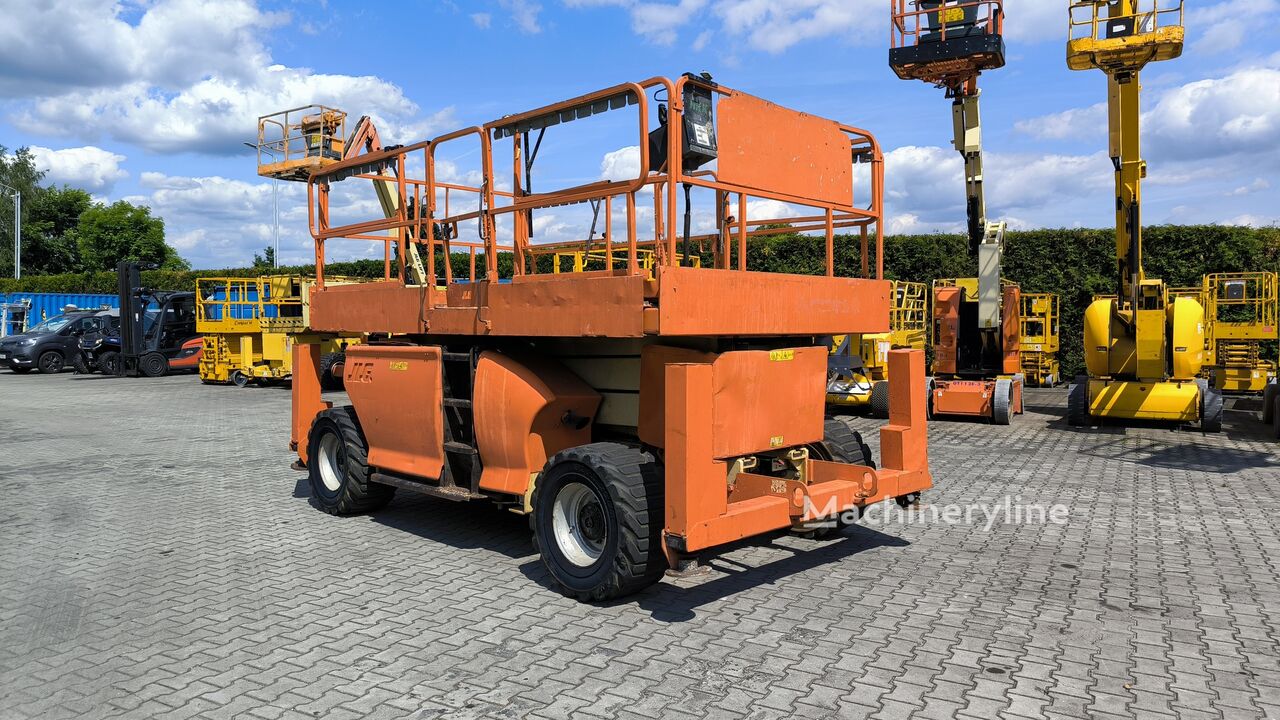 JLG 3394 RT makazasta platforma