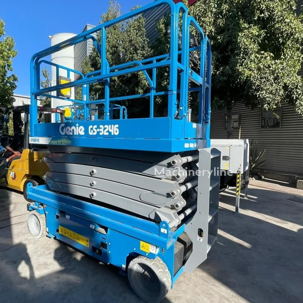 Genie GS-3246 E-Drive makazasta platforma