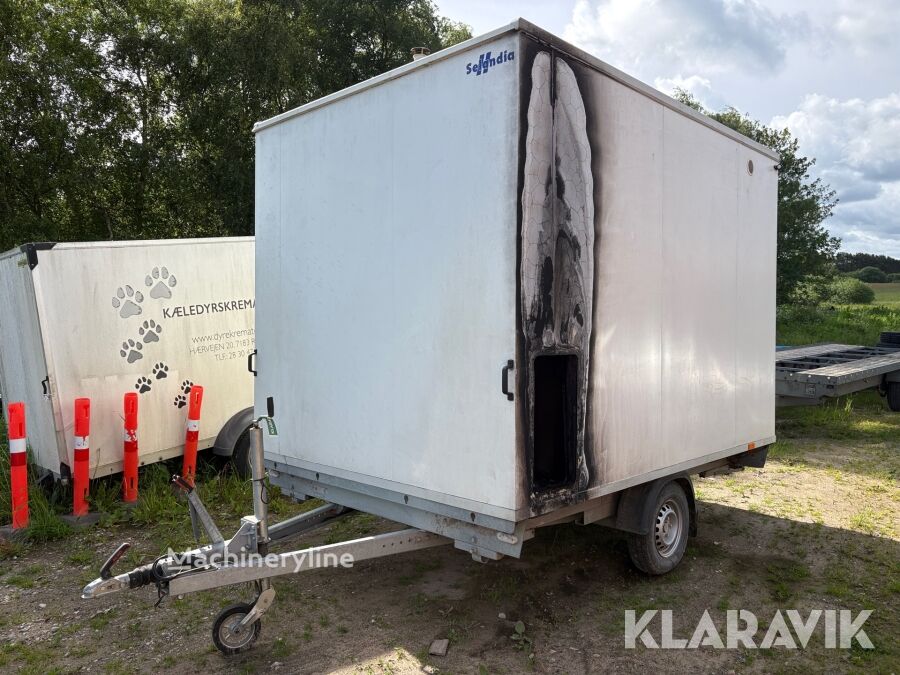 Prodaje se Vezeko R2B1X stambeno-poslovni kontejner na aukciji