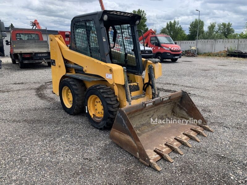 Gehl R135 mini utovarivač