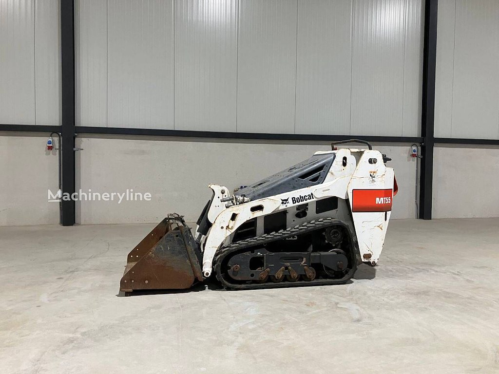 Prodaje se Bobcat MT55 mini utovarivač guseničar na aukciji