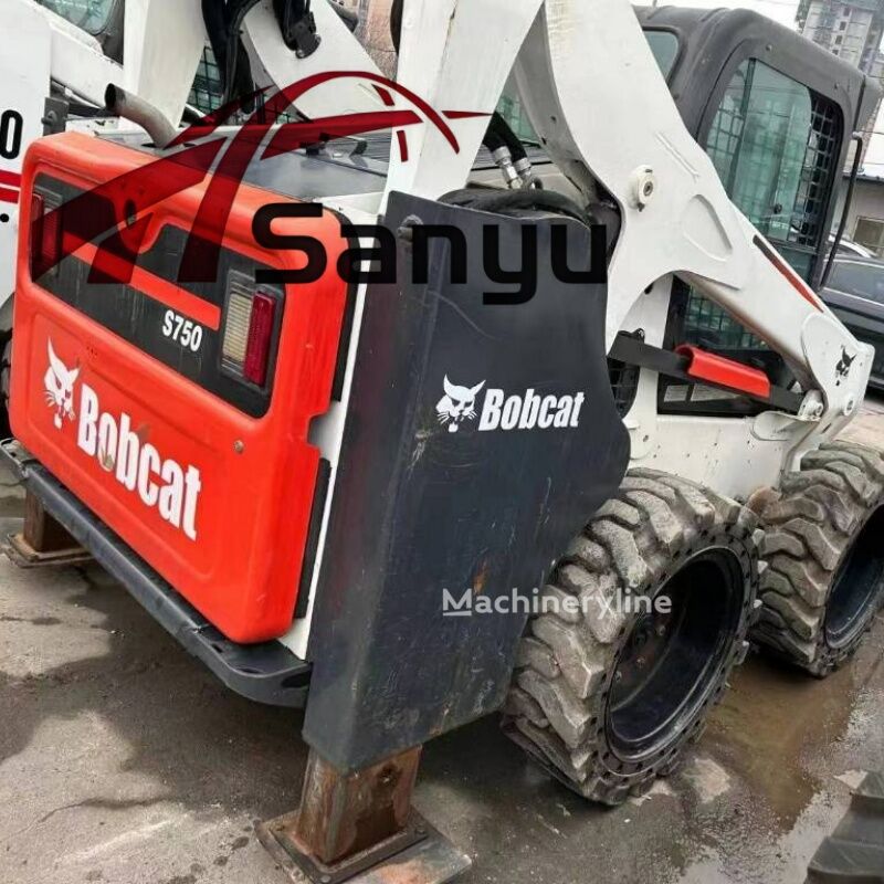 Bobcat S750 mini utovarivač