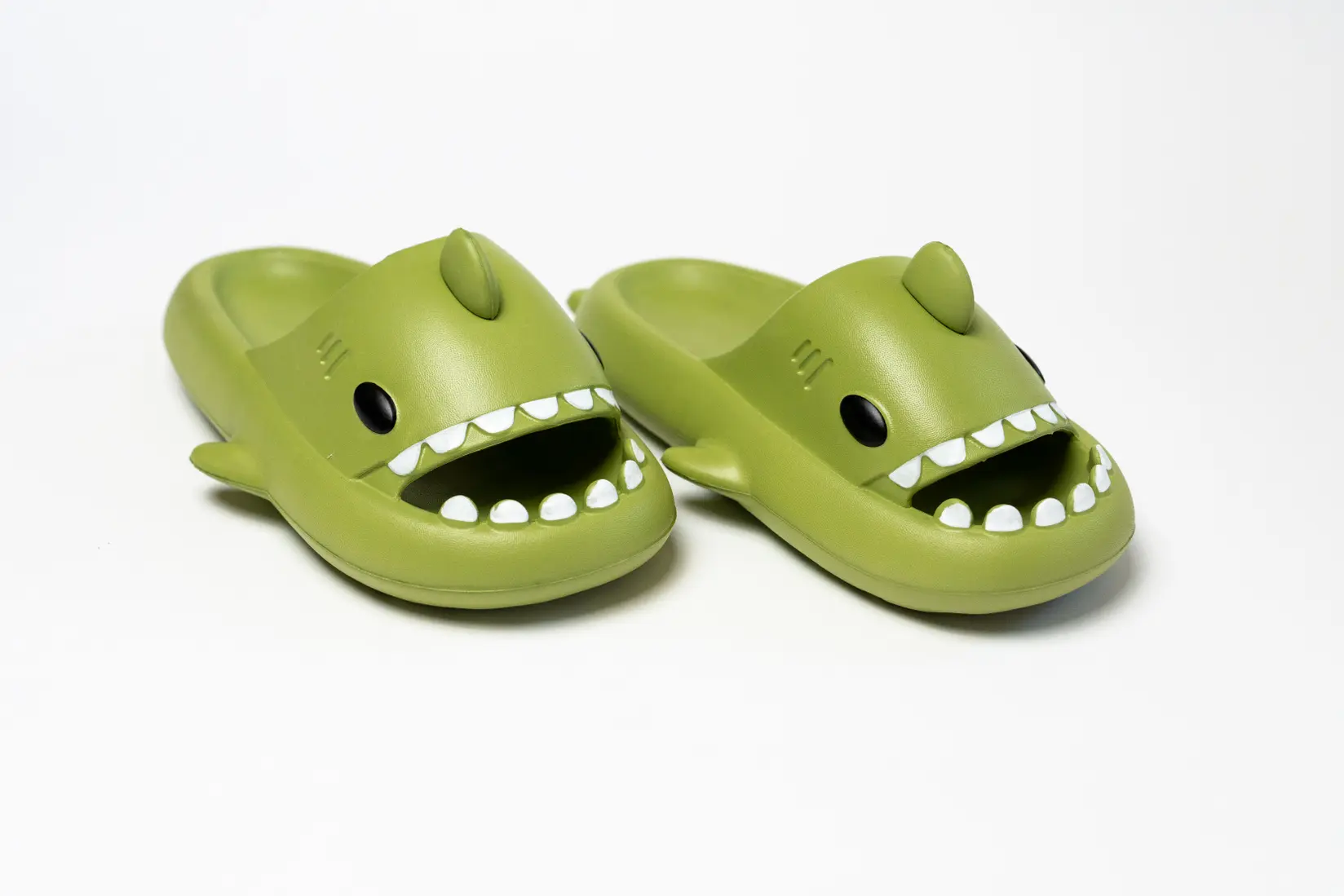 Baby Shark Letnje papuče, Maslinaste