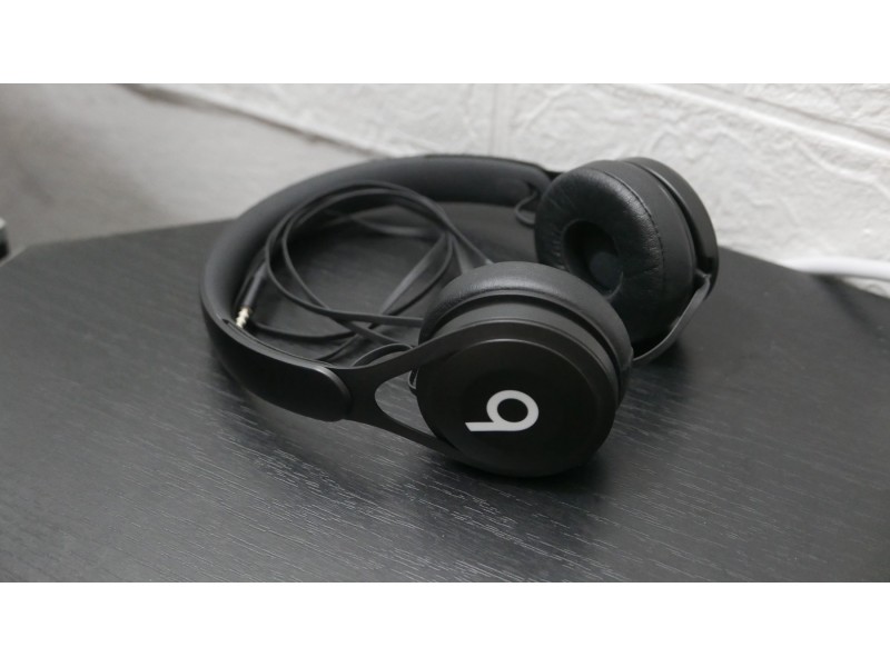 Beats EP - Original - Perfektno stanje