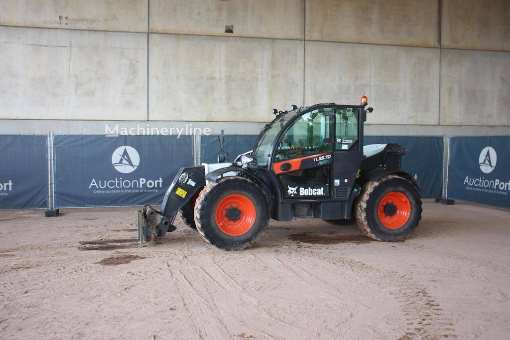 Prodaje se Bobcat TL35.70 Agri teleskopski utovarivač na aukciji