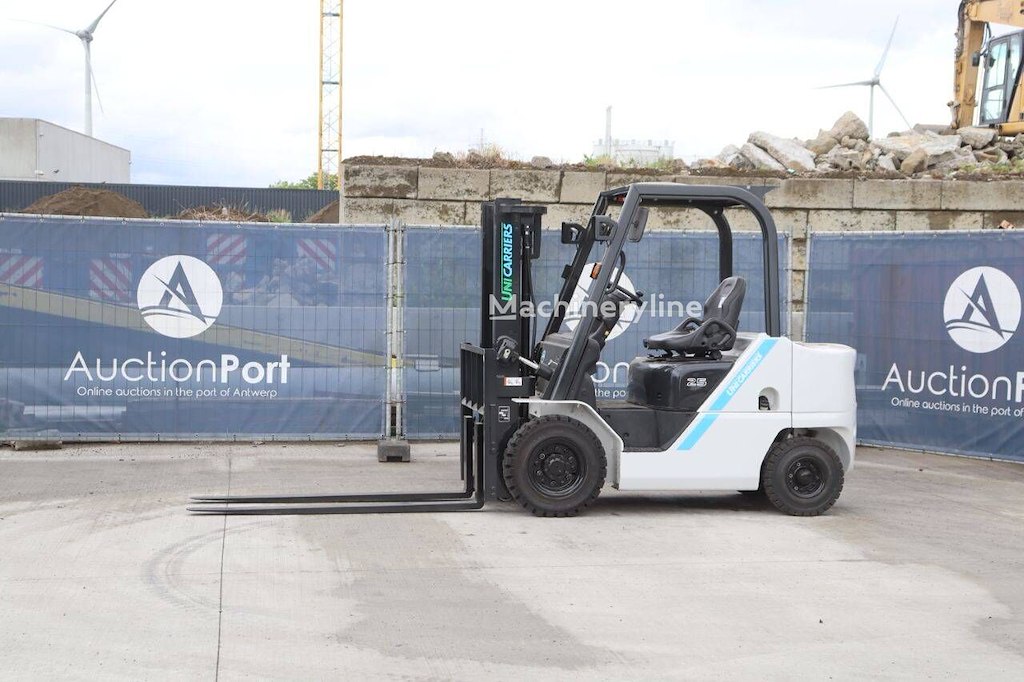 Prodaje se UniCarriers FD25T5M dizel viljuškar na aukciji